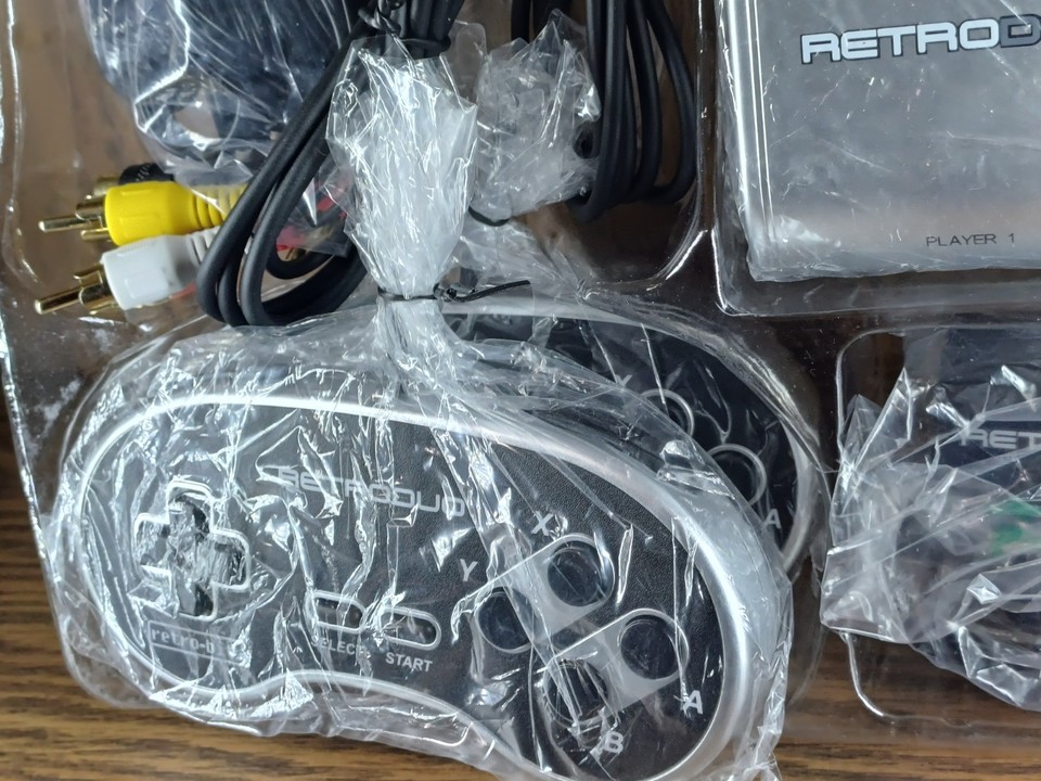 Retro-Bit Retro Duo 2 in 1 Console System for NES/SNES Super Nintendo ...