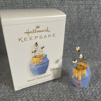 Hallmark Keepsake Disney Christmas Sweet Smackerel Winnie The Pooh ...
