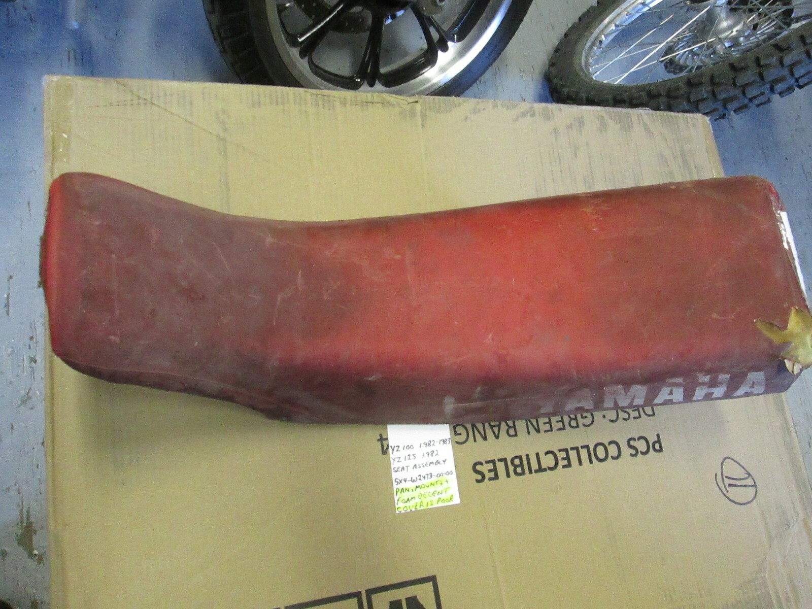 Yamaha 1982 YZ125J / 1982 - 1983 YZ100J / K seat , 5X4-W2473-00-00 | eBay