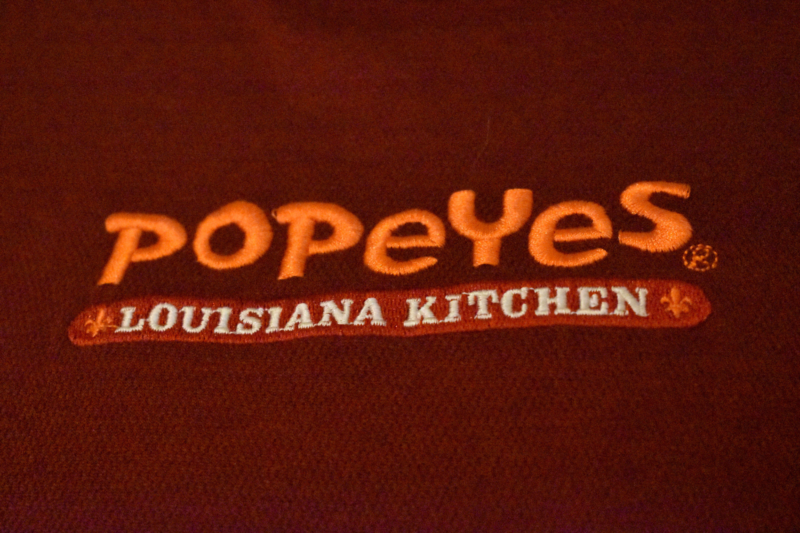Popeyes Work Shirt Mens Medium Maroon Red Short Sleeve Employee Uniform ...