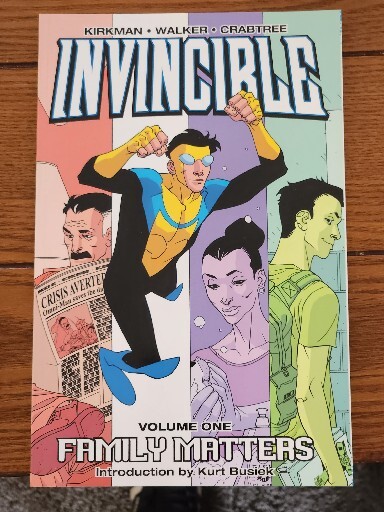 Invincible Volume 1 Family Matters - Image Comics Paperback BC1 ...