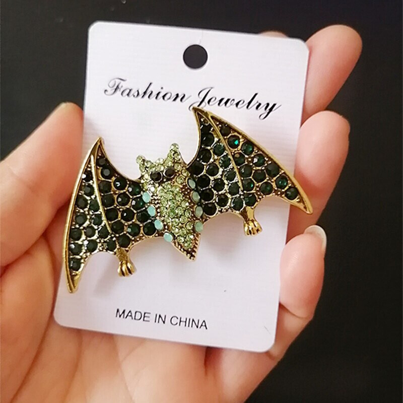 Creative Bat Rhinestone Brooch Retro Animal Suit Sweater Pin Badge ...
