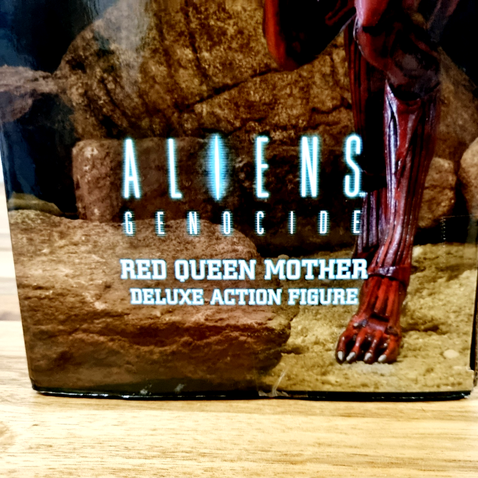 Aliens Genocide Red Queen Mother 15" Deluxe NECA Romulus Predator ...