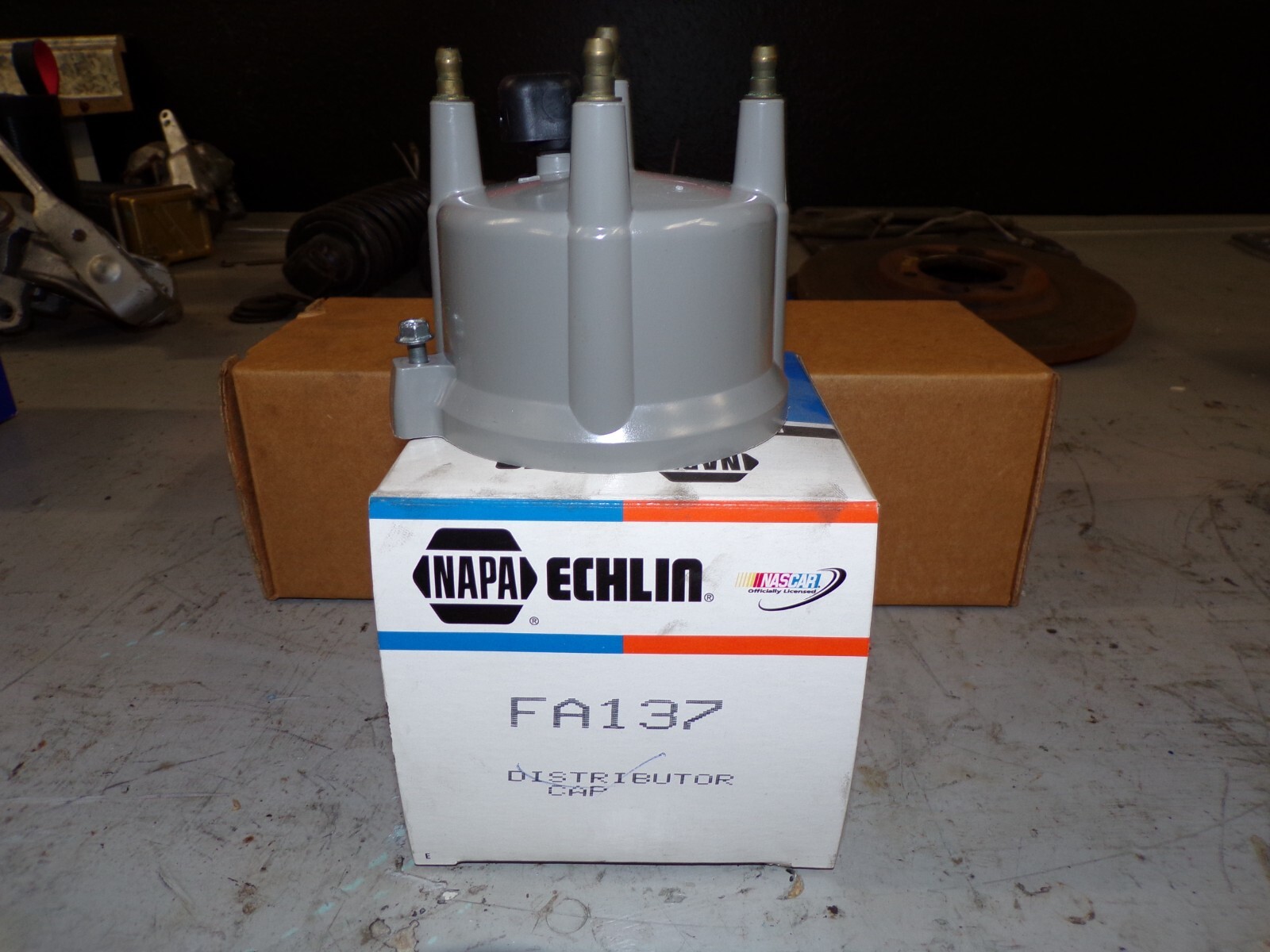 Napa Echlin #FA137 Distributor Cap | eBay