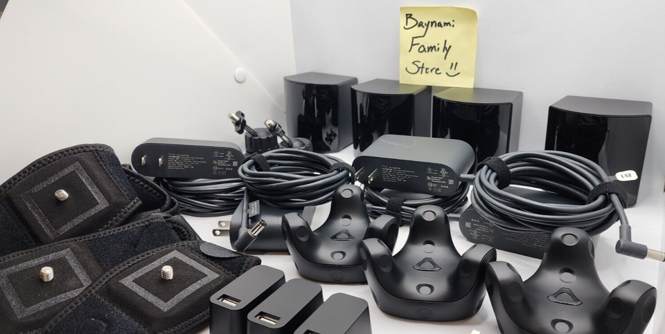 🔥3 HTC VIVE Tracker 3.0 Straps 4x 2.0 Base Stations VRChat Full Body ...