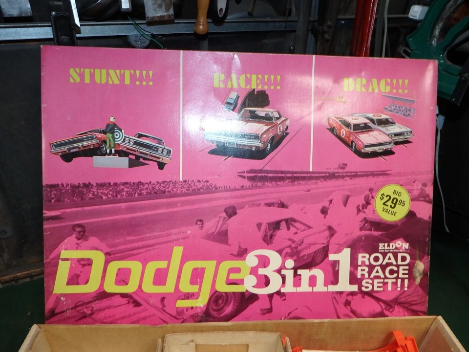 1967 ELDON DODGE CHARGER ROAD RACE SET 99% COMPLETE WITH CARS IN BOX ...