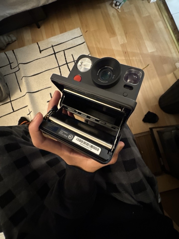 Polaroid Now 3rd Generation I-Type Instant Film Camera - Black - Camera ...