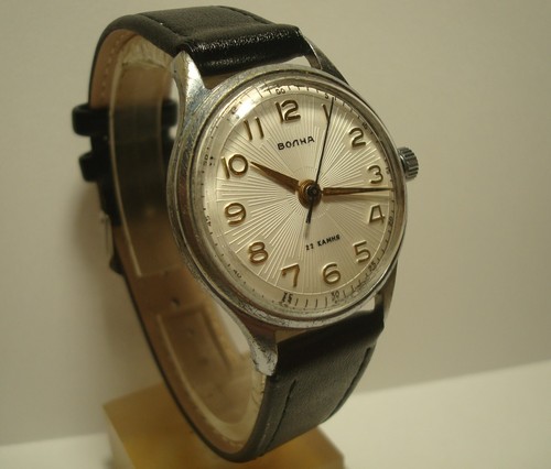 Wostok Vostok Volna Wave Wrist Watch 22 Jewels 1960`s Vinrage Original ...