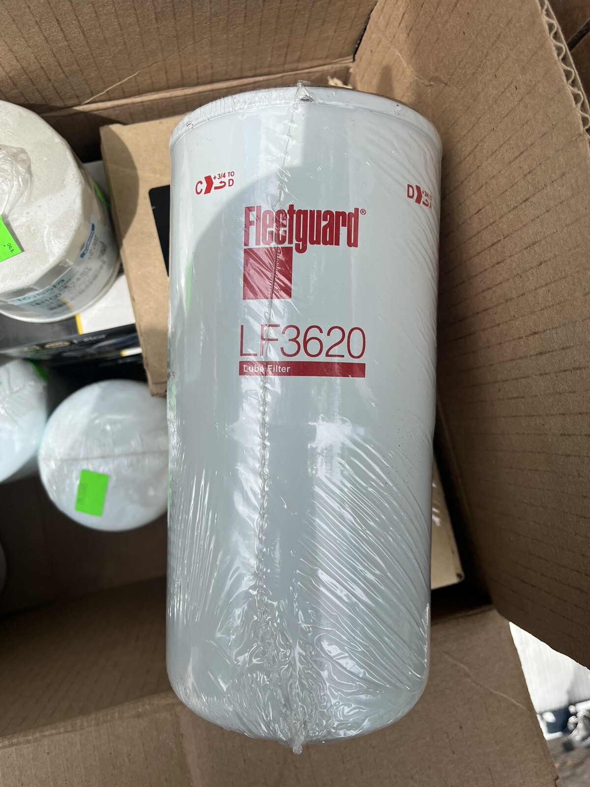 FLEETGUARD LF3620 OIL FILTER | eBay