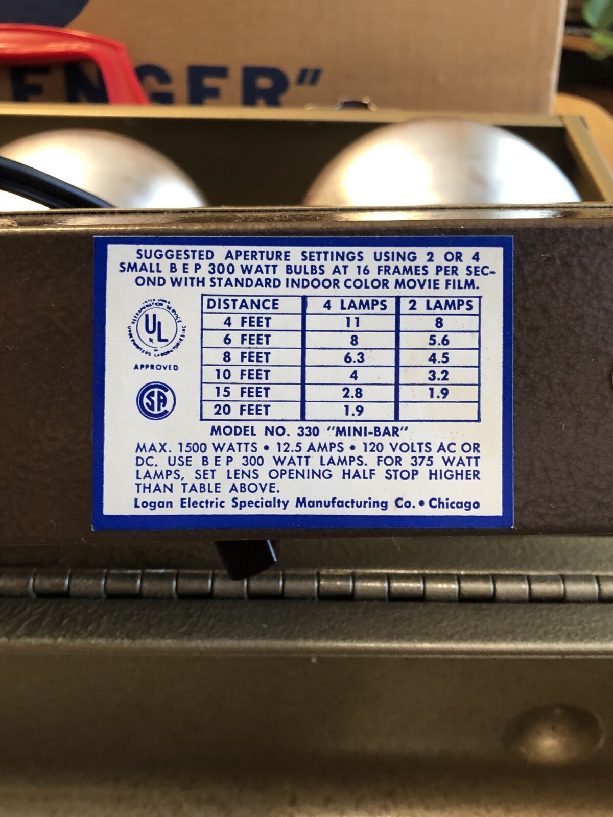 Vintage PB Challenger Photography Light Bar (Model: PB4-34M) | eBay