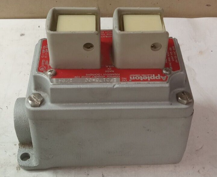 NEW APPLETON EFD175-0C HAZARDOUS LOCATION 2-BUTTON CONTROL STATION 600 ...