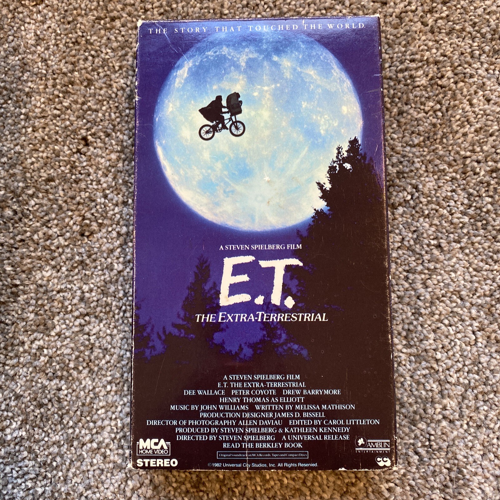 ET The Extra-Terrestrial VHS Video Tape 1988 Green 1982 E.T ...