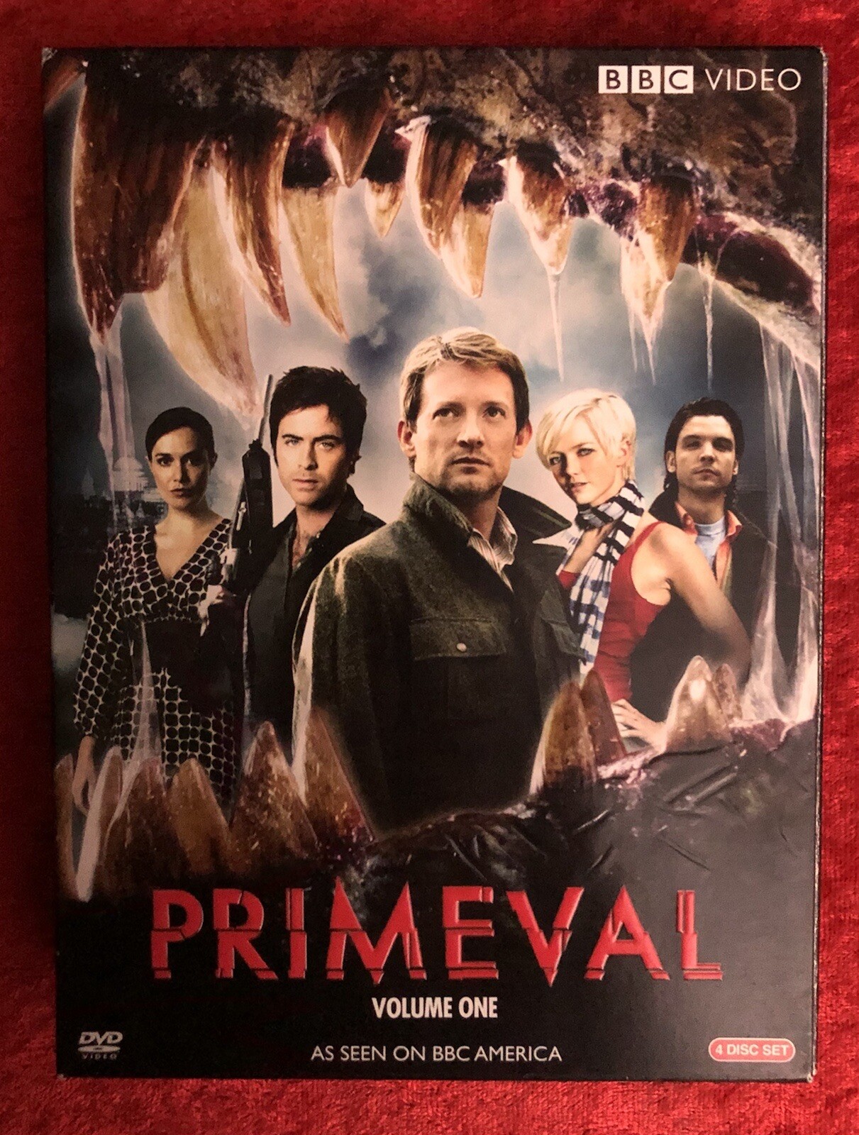 Primeval - Volume 1 (DVD, 2008) 4-Disc Set BBC America Douglas Henshall ...