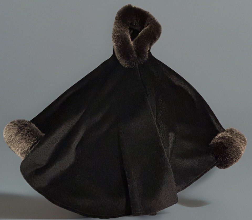 Alpaca Fur Cape Cloak w/ Saga Certified Fox Fur Hood & Cuffs Black ...