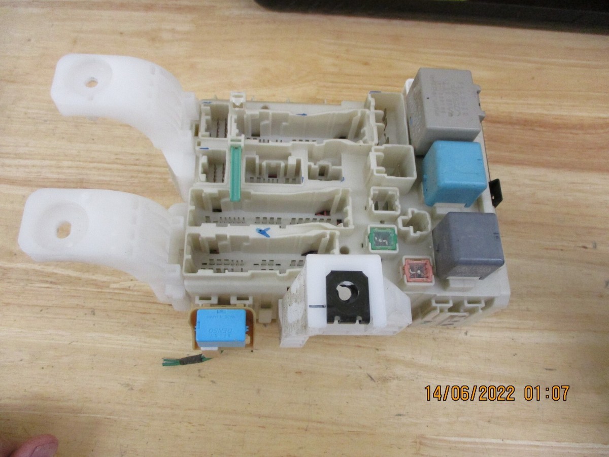 2004 Toyota Prius Fuse Box Diagram