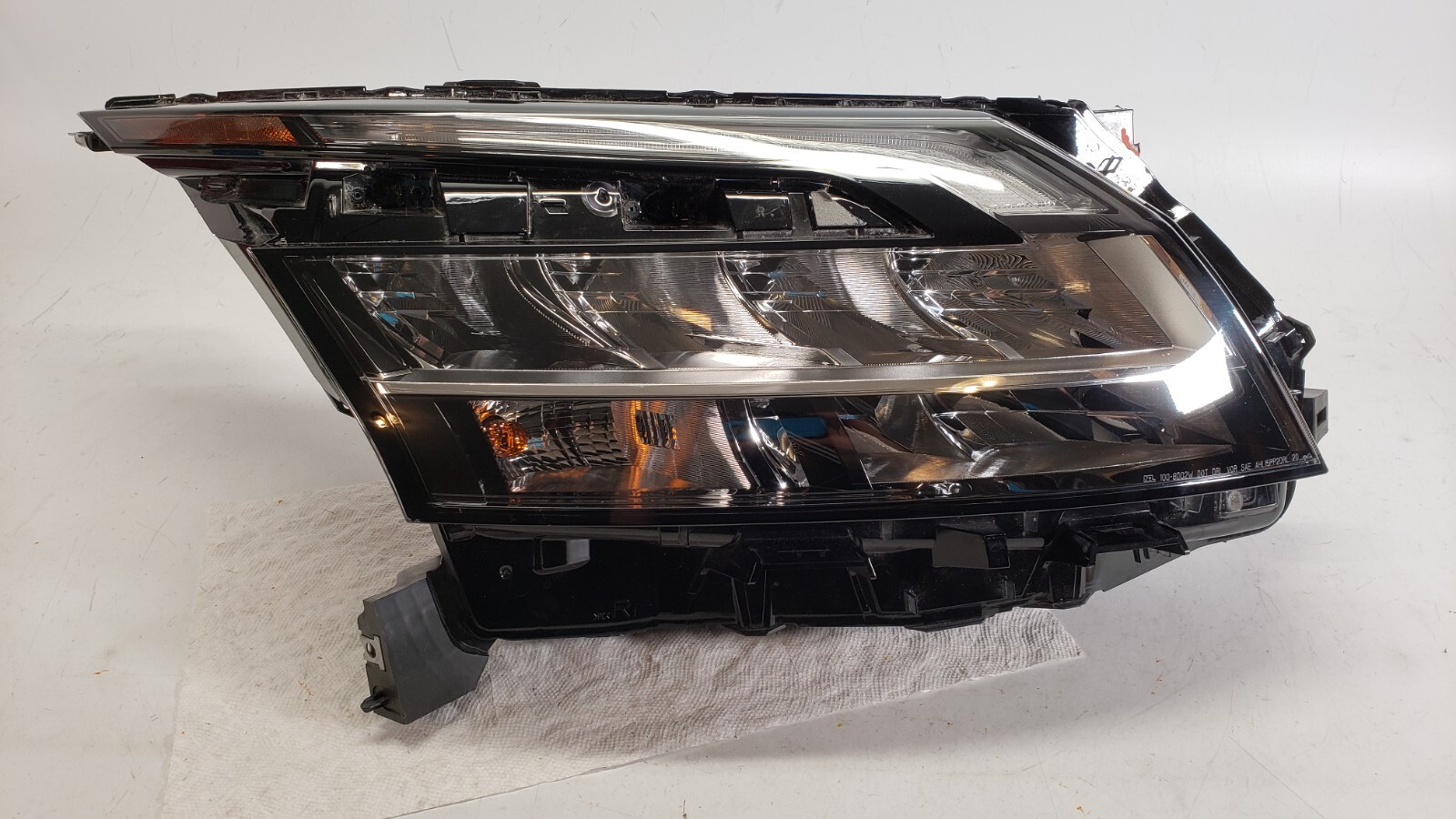 2022 2023 NISSAN PATHFINDER HEADLIGHT PASSENGER RIGHT LED LAMP OEM | eBay