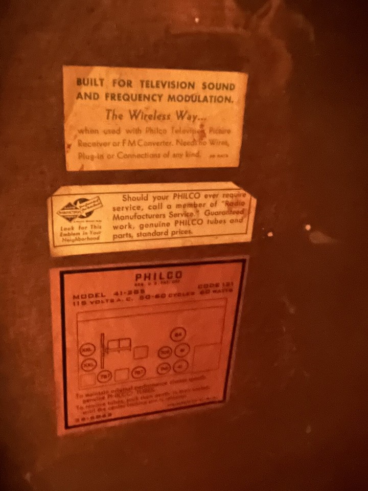 ANTIQUE PHILCO SHORT WAVE RADIO MODEL 41-285 . Best Guess “Estate Items ...