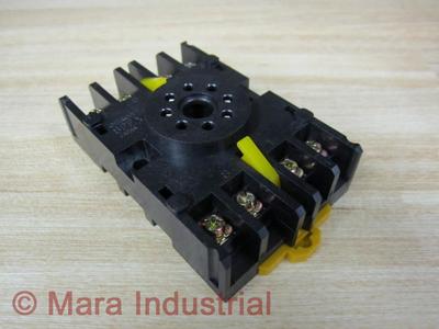 Omron 8PFA Relay Socket (Pack of 2) | eBay