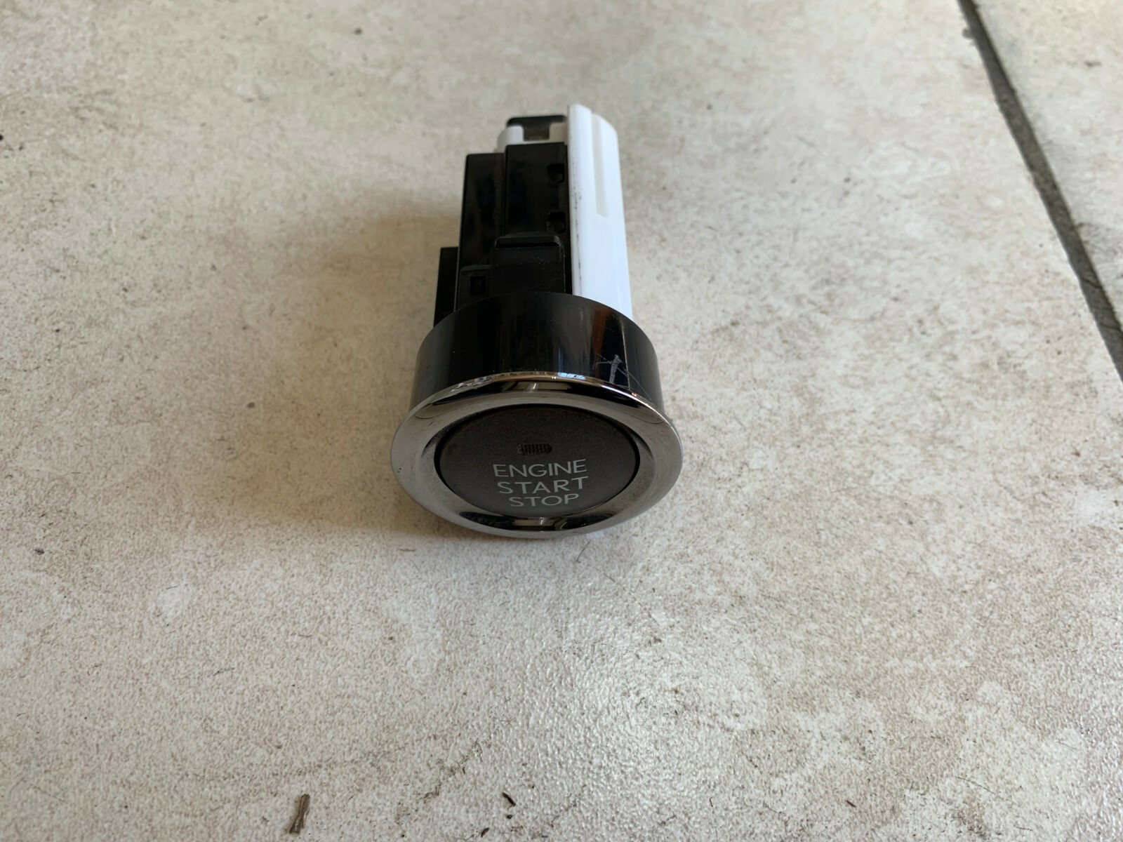 2008 LEXUS LS460 IGNITION PUSH TO START BUTTON OEM | eBay