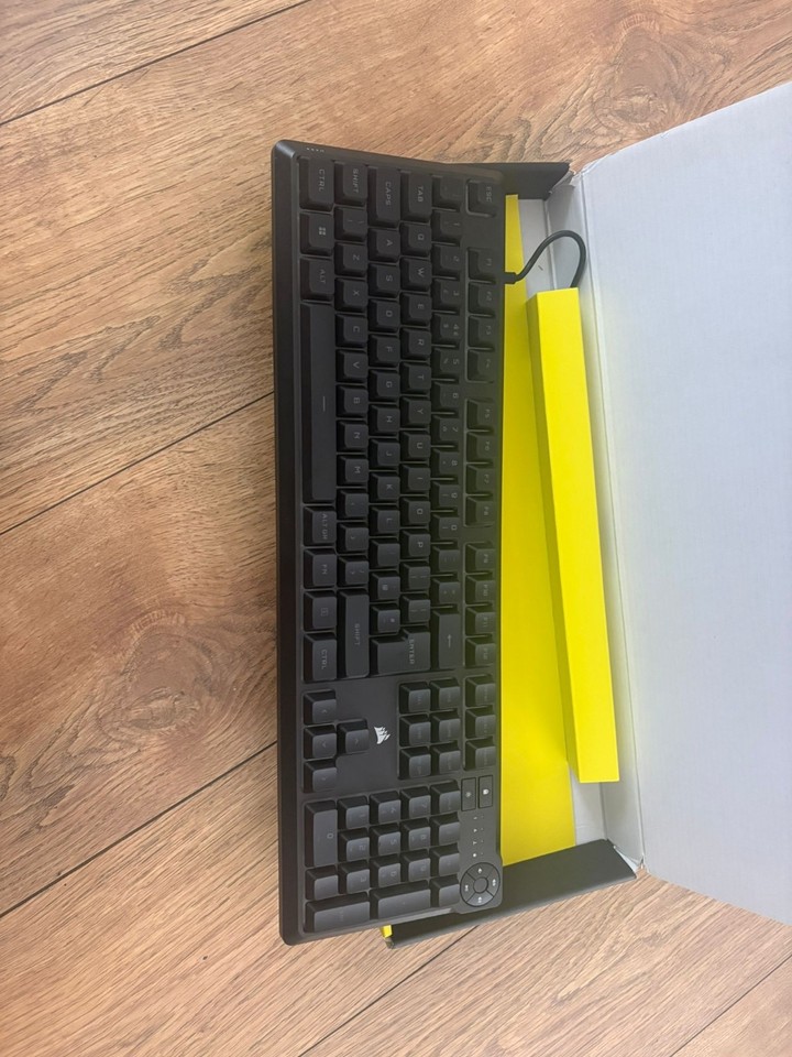 Corsair K55 CORE TKL RGB Gaming Keyboard – Tenkeyless, 8-Zone RGB ...