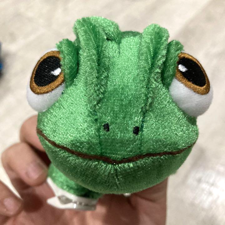 Tokyo Disney Resort Tangled Pascal Rapunzel Plush Toy Shoulder Clip ...