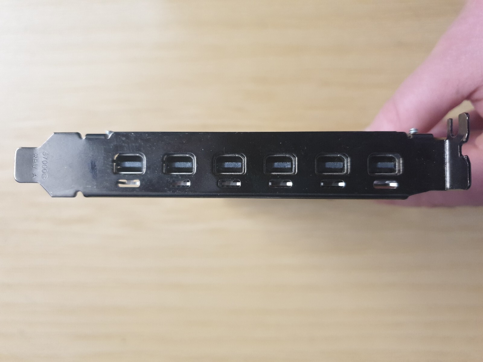 AMD FirePro W600 2GB GDDR5 6x Mini DisplayPort PCIe x16 Graphics Card ...