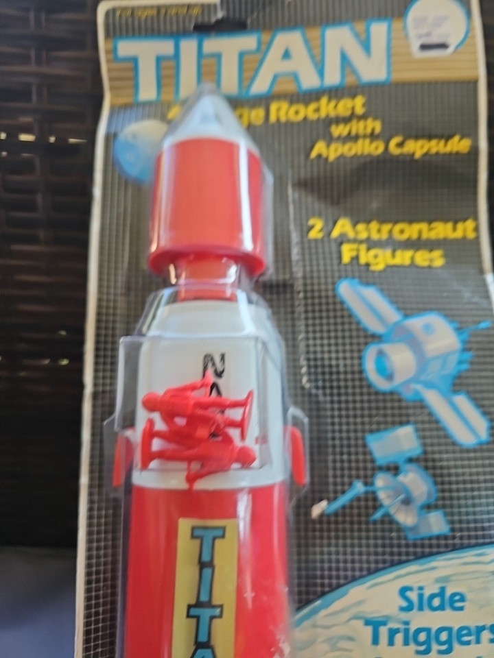 VINTAGE- TITAN 1970's-PROCESSED PLASTIC CO.-14"-"APOLLO MOON ROCKET ...