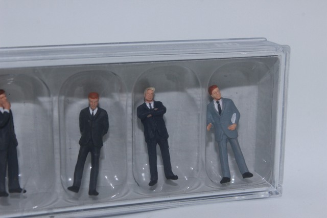 Preiser HO Scale Figure Businessmen 10380 for sale online | eBay