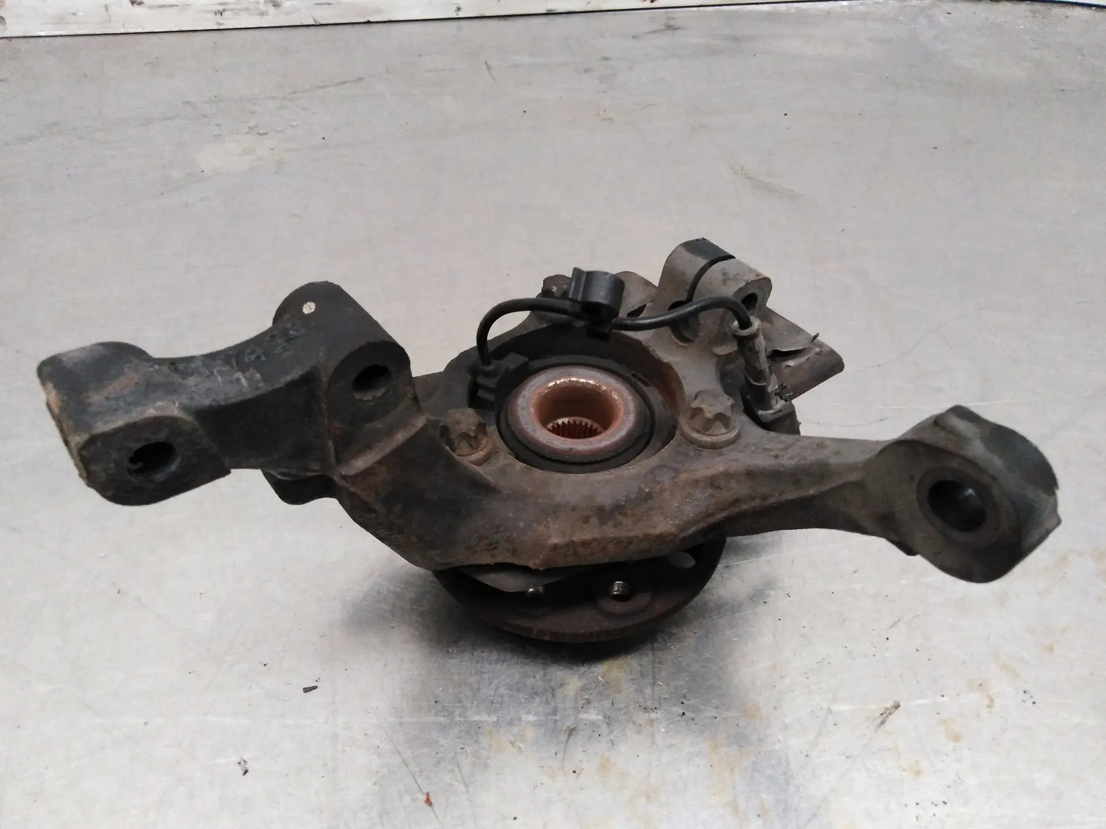 MOYEU DE ROUE AVANT GAUCHE / 1745889 POUR OPEL ASTRA H BER. COSMO | eBay