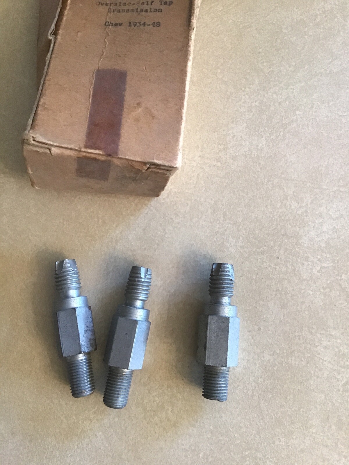 1934-48 CHEVROLET SELF THREADING OVERSIZE TRANSMISSION STUDS (3) NOS ...