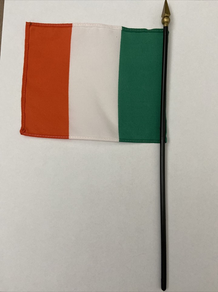 New Ireland Mini Desk Flag - Black Wood Stick Gold Top 4” X 6” | eBay