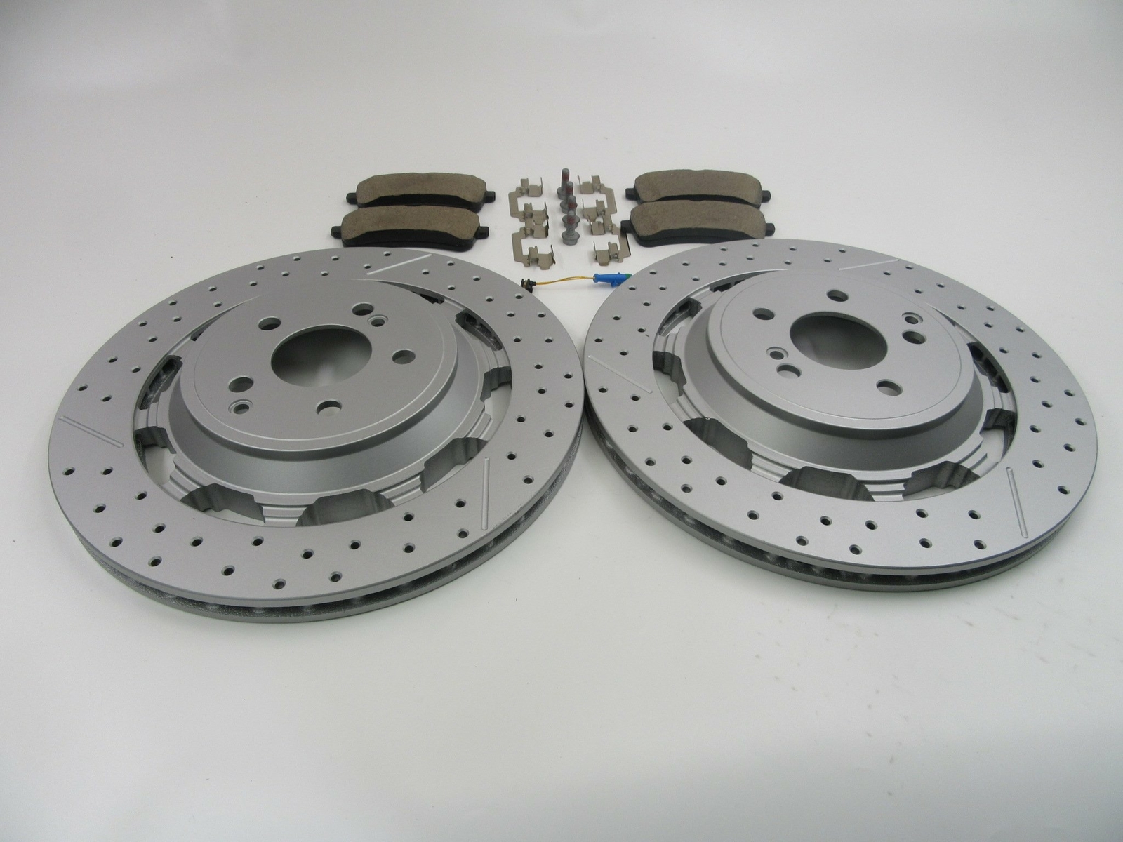 Mercedes Benz S63 S65 Amg rear brake pads and rotors #468 TopEuro | eBay
