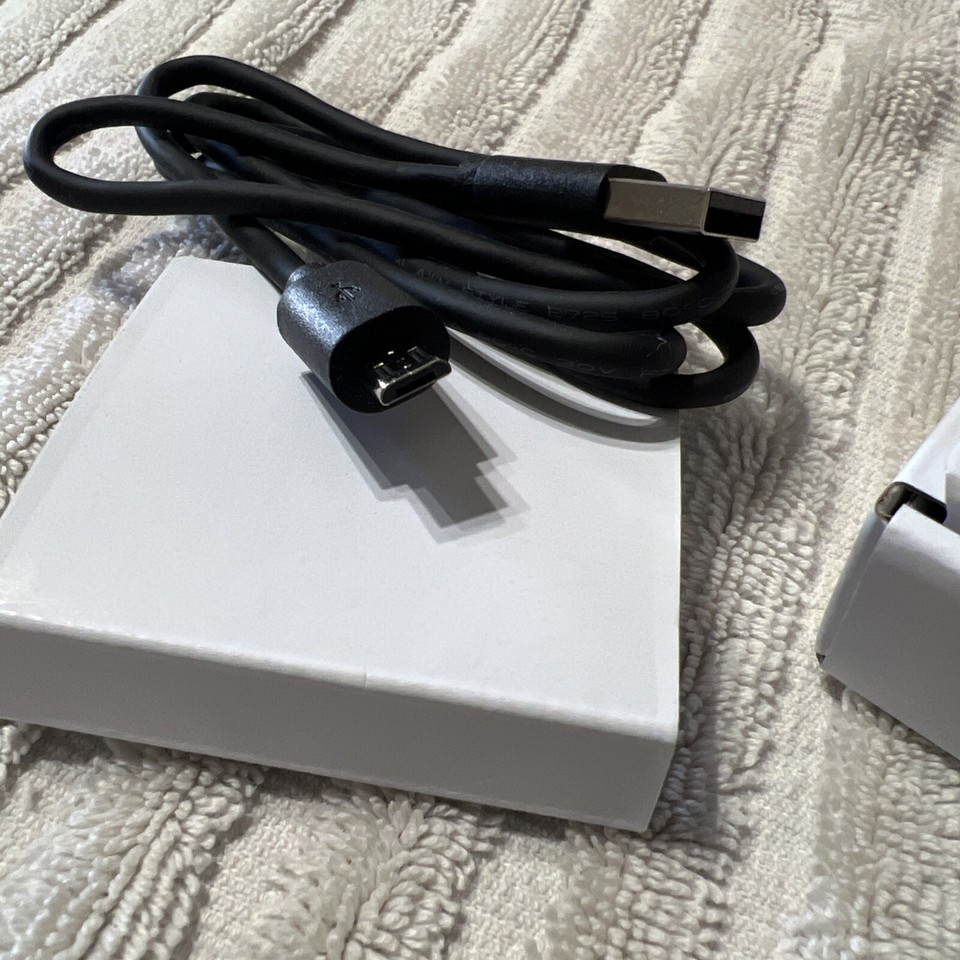 Genuine Barnes & Noble Nook Simple Touch / Glowlight Charger AC Adapter ...