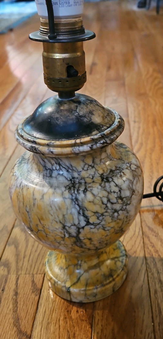 Vtg Carved Marble Table Lamp, Made In Italy. Working Condition. No ...