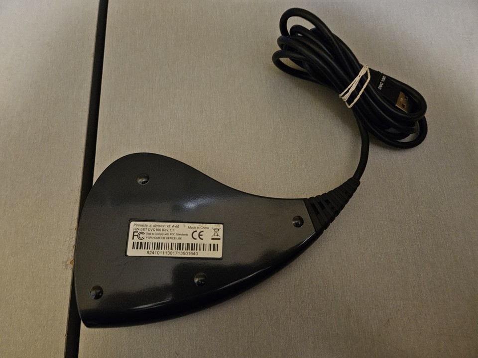 Pinnacle Dazzle DVC100 Video Capture Recorder S-Video/RCA to USB - DVC ...