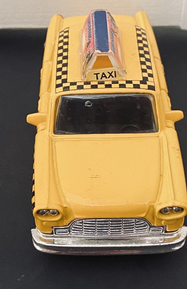 Die Cast Classic New York City Old Fashion Yellow Taxi Cab Toy Model 5 ...