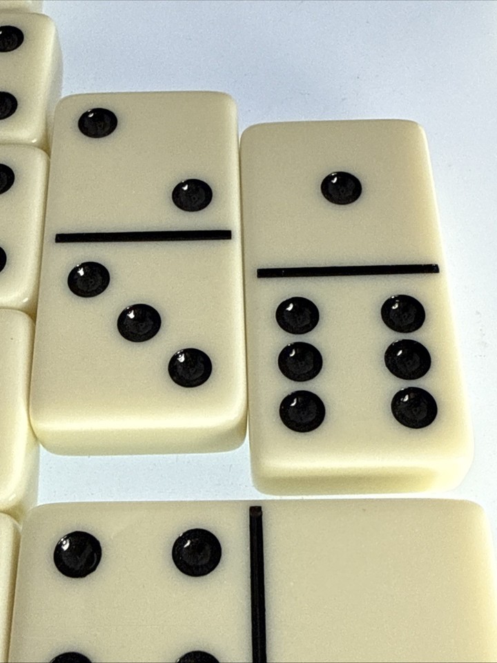 Domino Set Pleasantime 28 Piece Solid Opalene Vintage Game EXCELLENT ...
