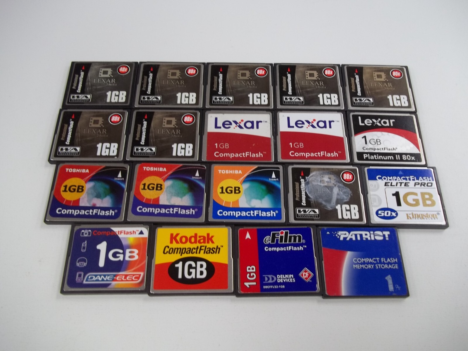 lot of (19) 1GB compact flash memory cards Lexar Toshiba Kodak | eBay