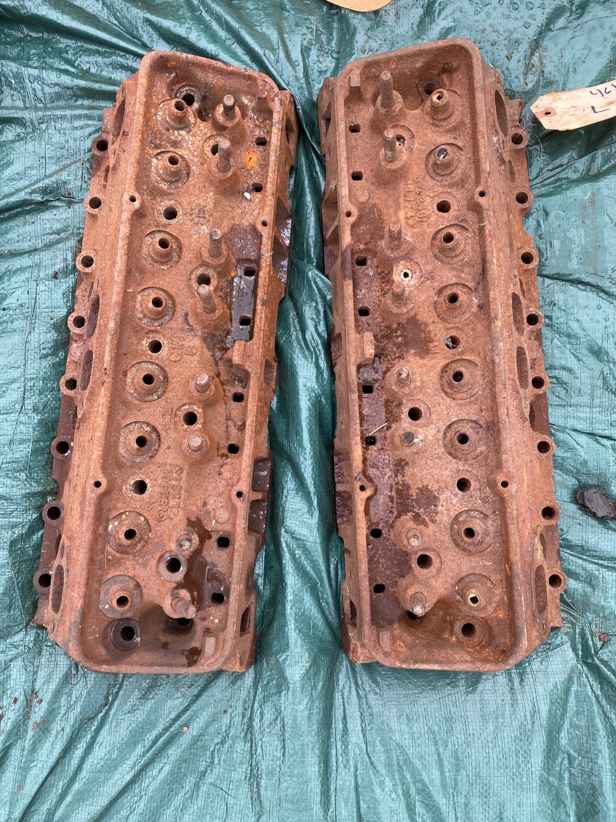 1964 Small Block Chevy Heads cast number 3782461 camel hump 327 | eBay