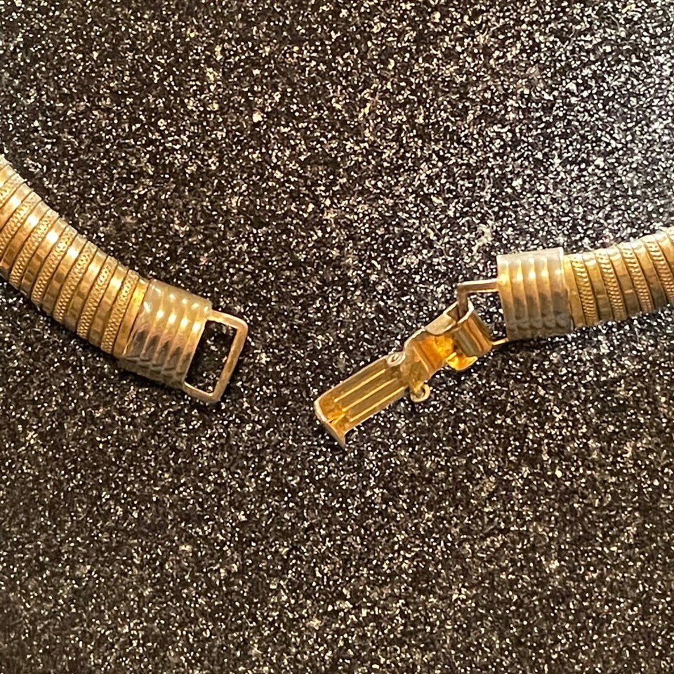 NECKLACE vintage goldtone faded flat expansion chain fold over clasp ...