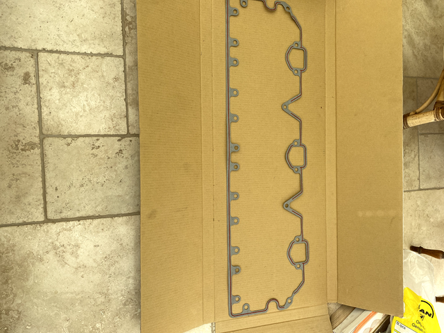 Genuine Cummins Rocker Lever Housing Gasket 4070529 for sale online | eBay