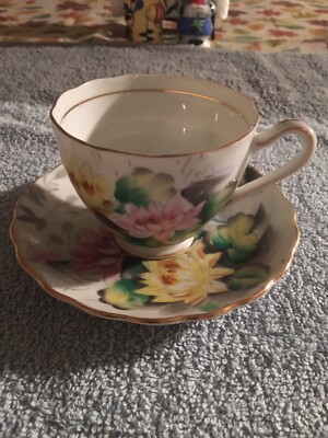 Cups & Saucers - Kasuga Ware