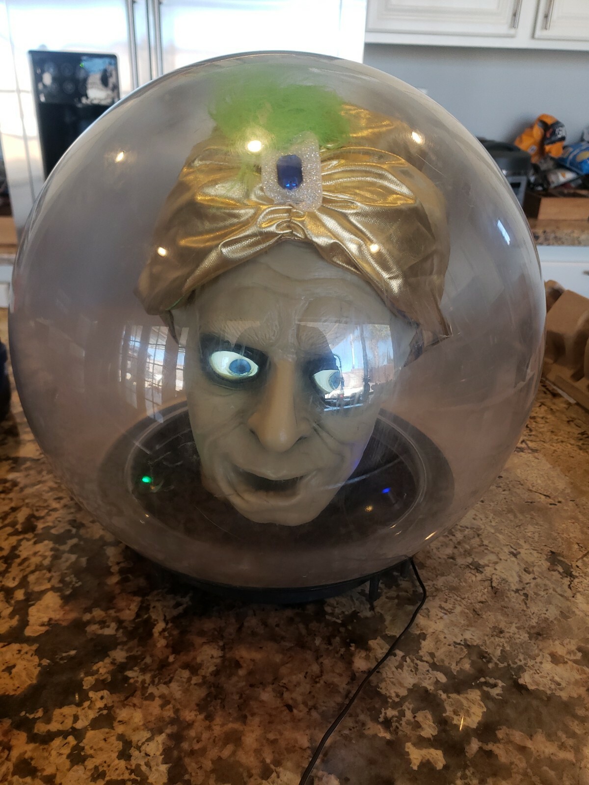 Gemmy Halloween Spirit Ball Zultan Turban Swami W/box and stands ...