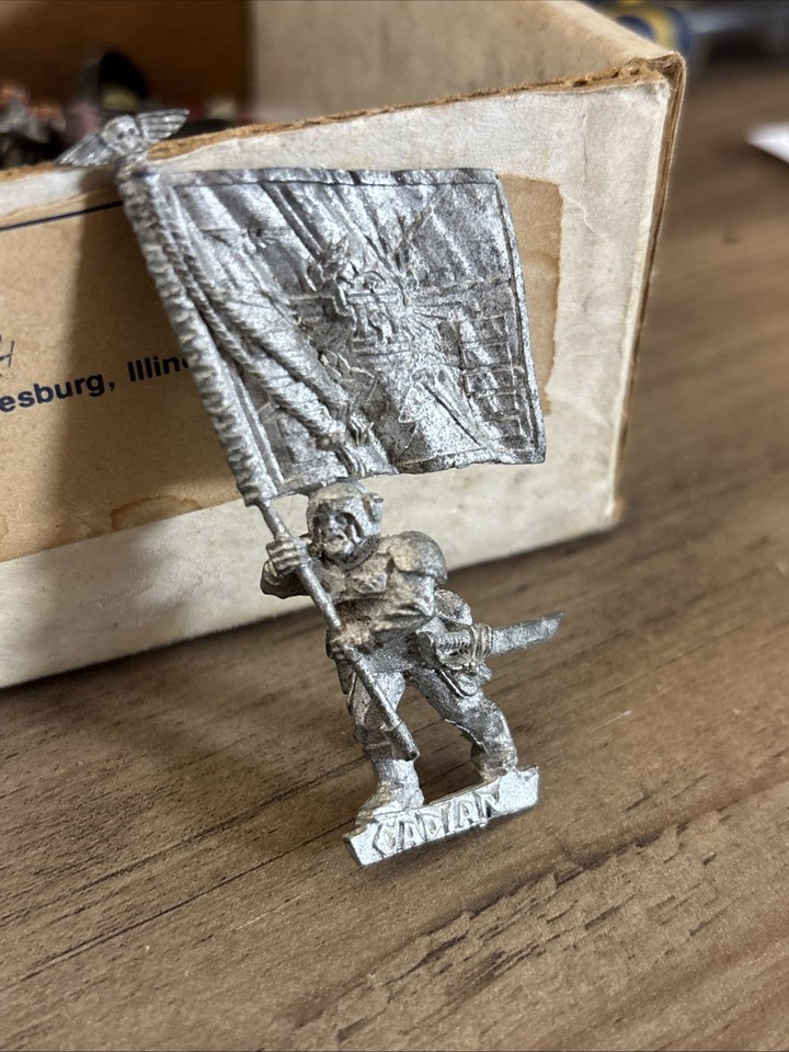 Warhammer 40k Imperial Guard Cadian Standard Bearer Metal | eBay