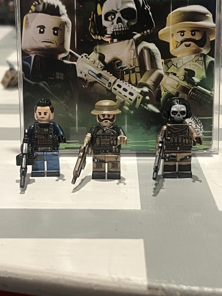 Brickmania Modcom Squad Pack Pt1 | eBay