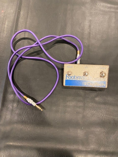 DigiTech FS304 3-Button Multi-Function Footswitch with Bonus Chord | eBay