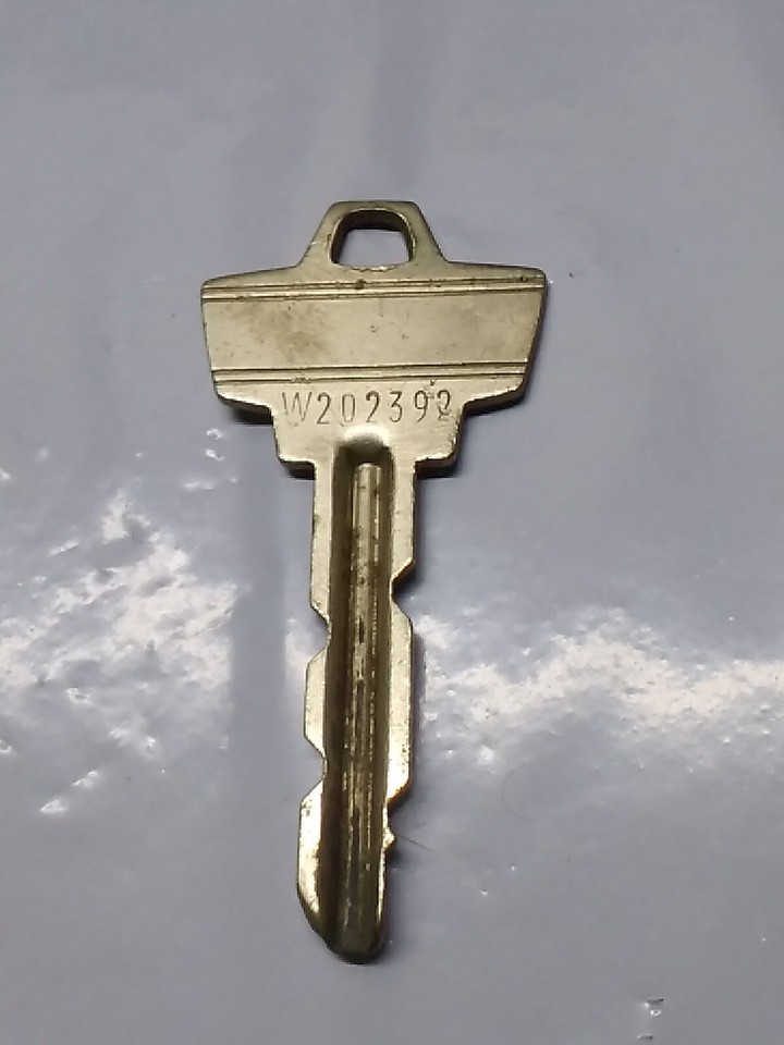 Vintage Old Original Antique House Key Schlage # W202392 W 202392 | eBay