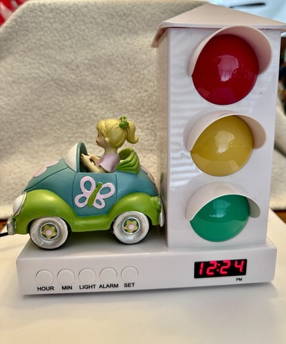 It's About Time Traffic Light Alarm Clock Girl in Car Stoplight Tested ...