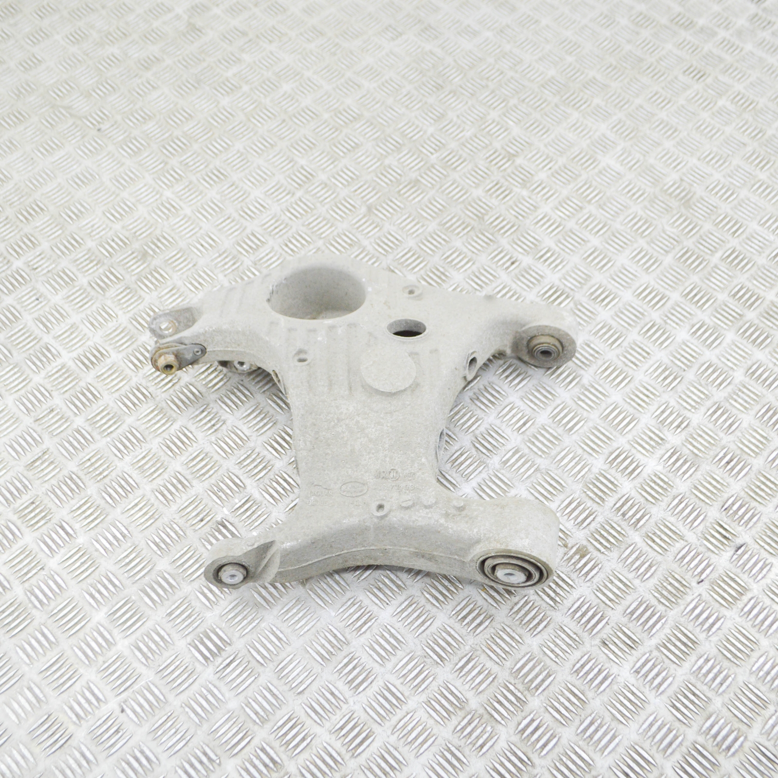 JAGUAR I-PACE X590 EV400 Rear Left H Shape Control Arm J9D3-5B531-AB ...