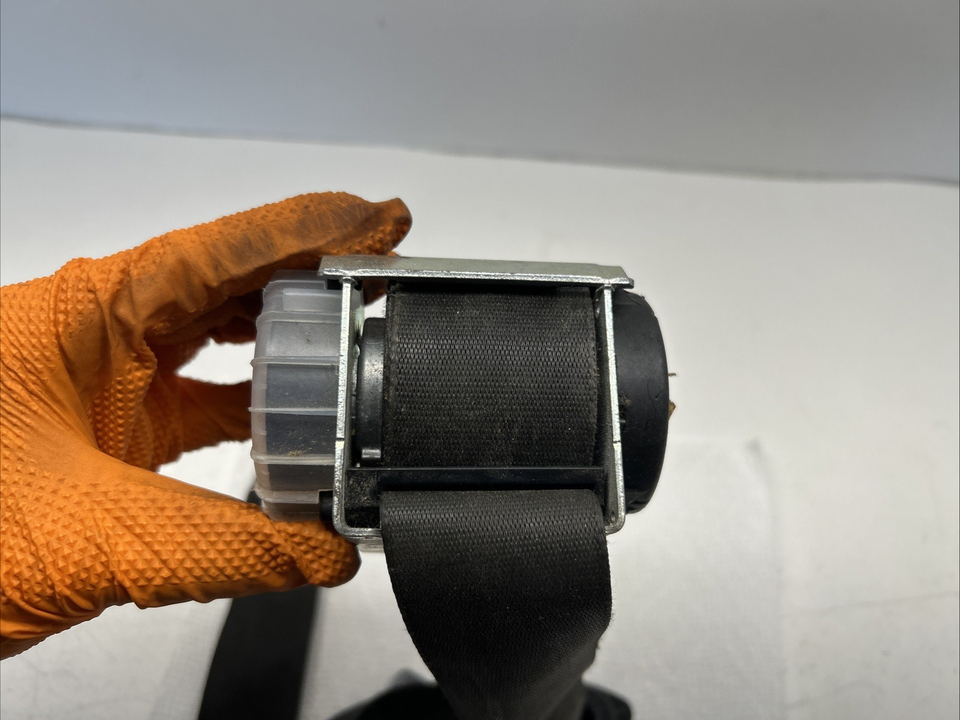 OEM Front Left Side Seat Belt Retractor 06-09 Range Rover Sport L320 ...